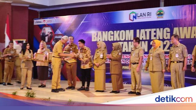 Kata Gibran soal Kabar Cawapres Prabowo Mengerucut Dirinya dan Erick Thohir