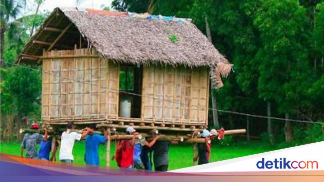 Tak Hanya di Bugis, Negara Ini Ada Tradisi Angkat Rumah hingga 5 Kilometer