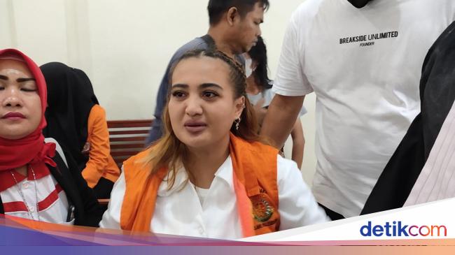 Nikita Mirzani Batal Hadir Sebagai Saksi Sidang Lina Mukherjee