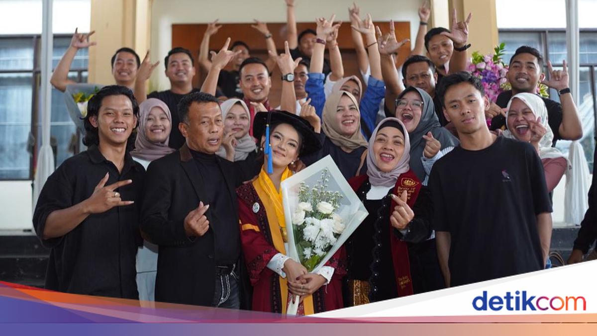 Jian Ayune Sundul Langit Sempat Pindah dari UGM ke Unpad gegara Namanya