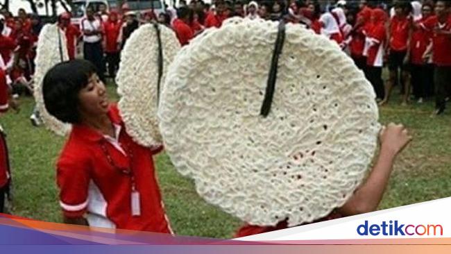 Meme 17 Agustusan Kocak dan Bikin Baper