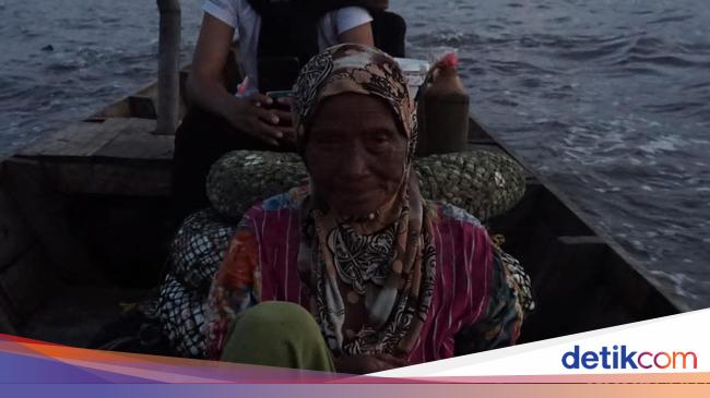 Kisah Perjuangan Nenek di Belawan Jadi Pencari Kerang demi Bertahan Hidup