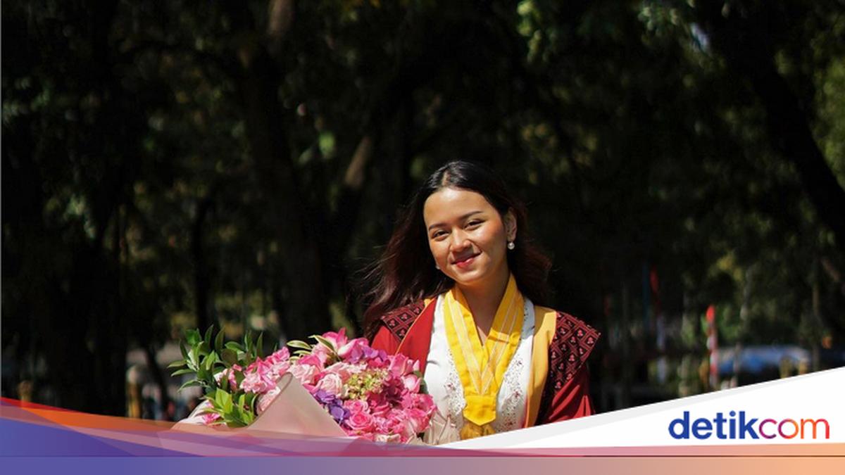 Sosok Jian Ayune Sundul Langit, Lulusan Cumlaude Unpad dengan Nama Unik