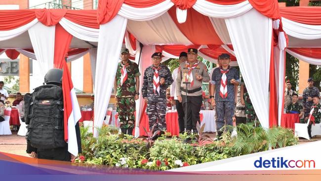 Semarak Kirab Kebangsaan Merah Putih di Batam