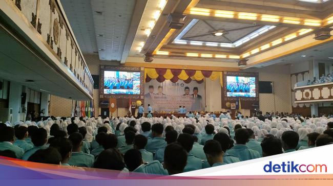 Panitia Generasi UNS Ramai-ramai Mundur, Bagaimana Nasib PKKMB?