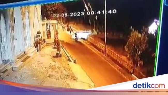 Gerombolan Pemotor Berulah di Mojokerto, Bacok-Pukuli 3 Pemuda