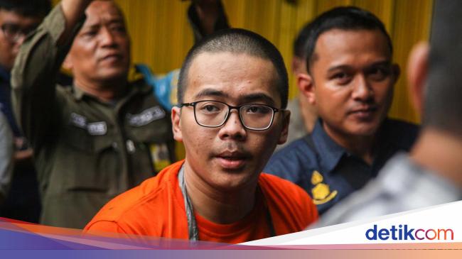 Altaf Mahasiswa UI Lolos dari Vonis Mati di Kasus Pembunuhan Juniornya Altaf Mahasiswa UI Lolos dari Vonis Mati di Kasus Pembunuhan Juniornya