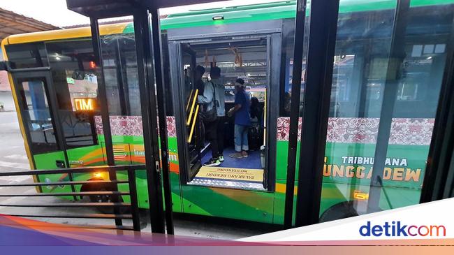Jadwal, Rute hingga Tarif Bus Trans Jatim Juni 2024
