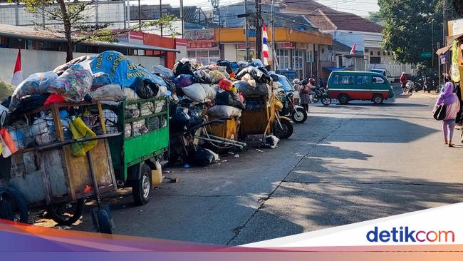 Cimahi Atur Jadwal dan Jenis Sampah yang Dibuang ke TPA Sarimukti