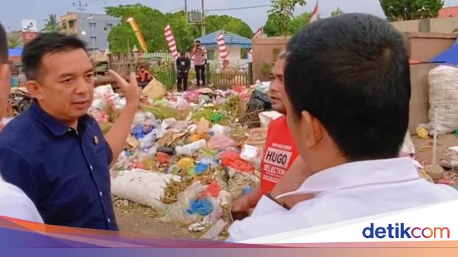 Pj Wali Kota Pekanbaru Cecar Kadis LHK soal Tumpukan Sampah Tak Diangkut Pj Wali Kota Pekanbaru Cecar Kadis LHK soal Tumpukan Sampah Tak Diangkut