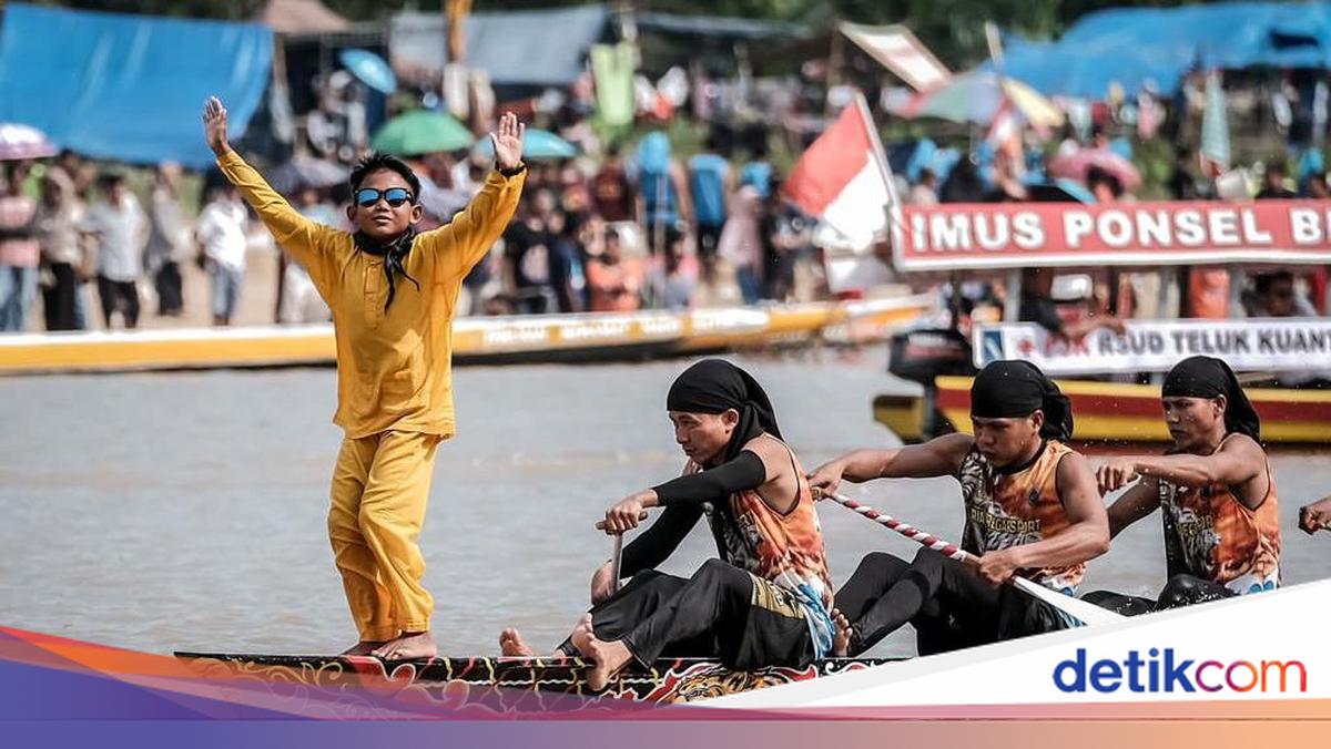 Mengenal Pacu Jalur: Tradisi Lomba Dayung Riau yang Kini Mendunia