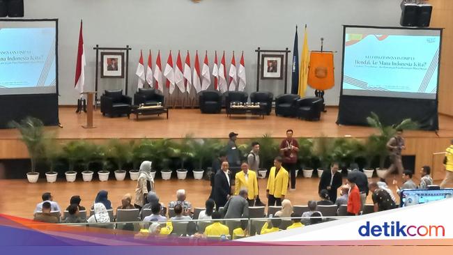 Anies Baswedan Hadiri Kuliah Kebangsaan Di Fisip Ui