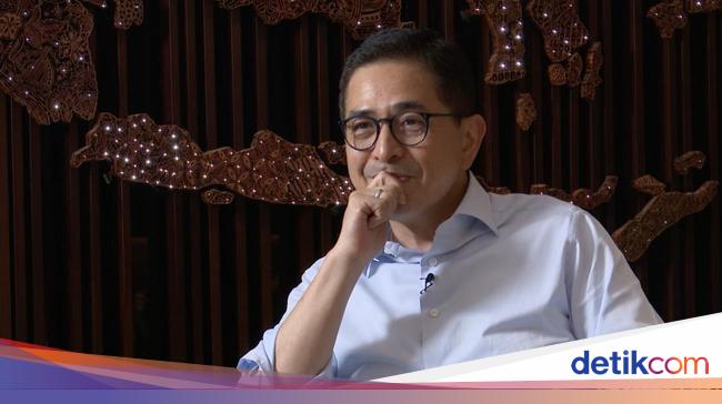 Sosok Arsjad Rasjid, Ketum KADIN Jadi Ketua Tim Pemenangan Nasional Ganjar Sosok Arsjad Rasjid, Ketum KADIN Jadi Ketua Tim Pemenangan Nasional Ganjar