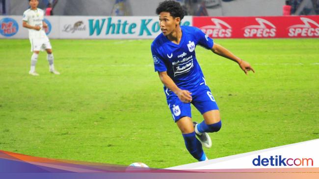Cerita Pemain Muda PSIS Tri Setiawan Lakoni Debut hingga Dipuji Agius