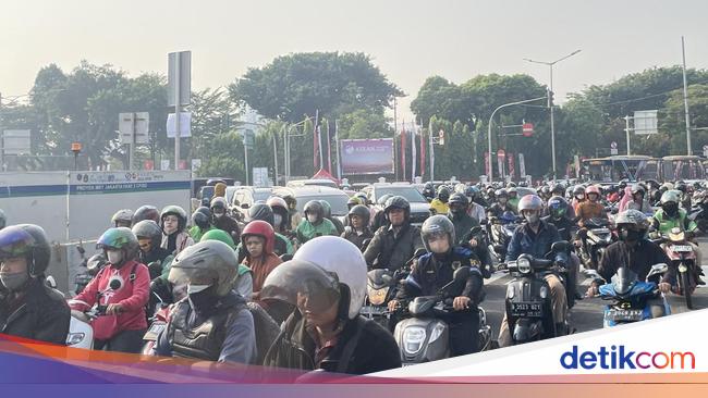 Simpang Harmoni Macet Parah Imbas Proyek MRT, Warga: Harus Diatur Lebih ...