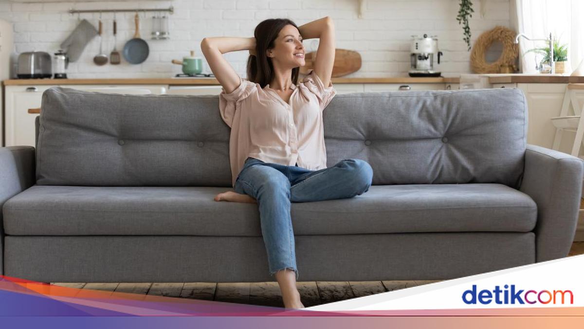 Jangan Tempel Sofa ke Dinding, Ini Alasannya