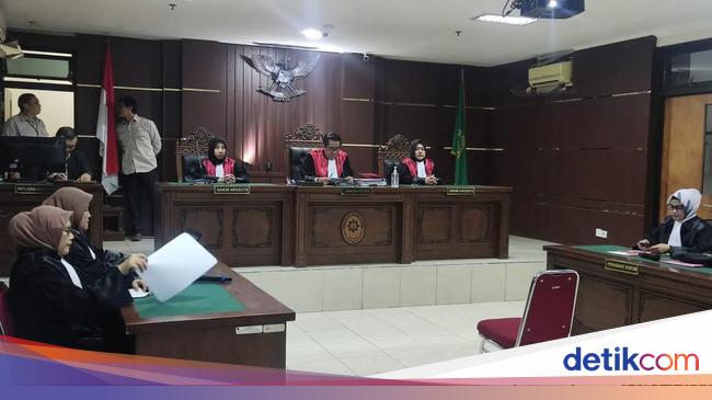 Heru Pemutilasi Ayu di Wisma Jakal Sleman Divonis Hukuman Mati! Heru Pemutilasi Ayu di Wisma Jakal Sleman Divonis Hukuman Mati!
