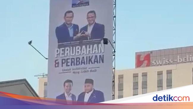 Demokrat Surabaya Copot Baliho Anies-AHY Sejak 2 Hari Lalu