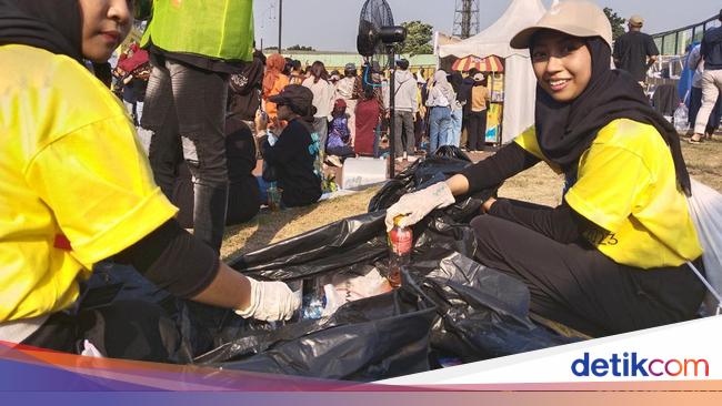 Gerakan Jubelo Sisir Sampah di West Java Festival 2023