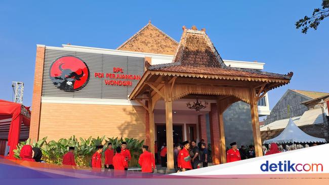 Puan Resmikan Kantor Baru PDIP Wonogiri, Tantang Kader Dongkrak Suara ... Puan Resmikan Kantor Baru PDIP Wonogiri, Tantang Kader Dongkrak Suara ...