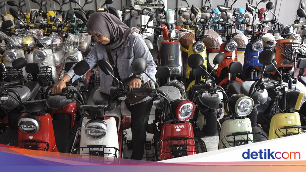 Target 2 Juta Motor Listrik Ambyar, Tahun 2025 Cuma Terjual 50 Ribuan Unit