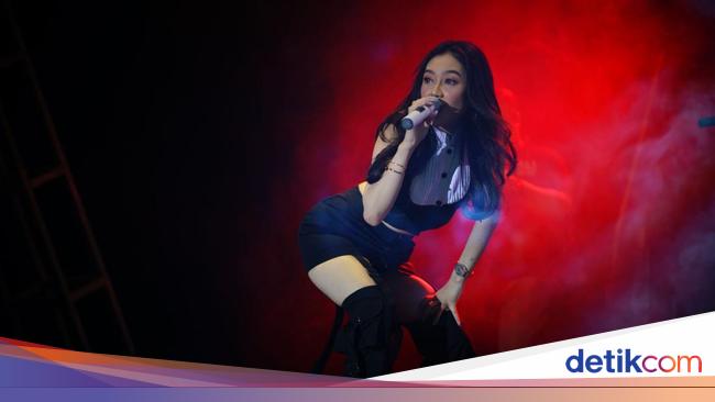 Penuh Harap Bisa Terwujud, Veni Nur Rilis Single Baru Aku Mau Jadi Orang Kaya