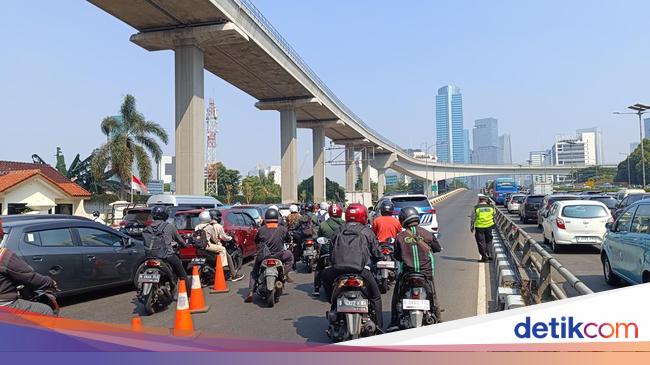 Pengalihan Arus saat KTT ASEAN, Gatsu Arah Slipi Ditutup Sementara