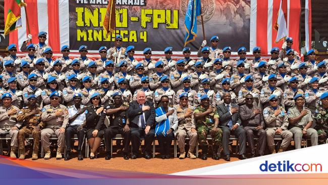 Potret Pasukan FPU Indonesia Terima Medal Parade UN Peacekeeping