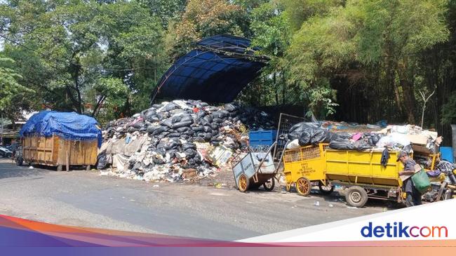 Persoalan Sampah di Bandung yang Belum Usai