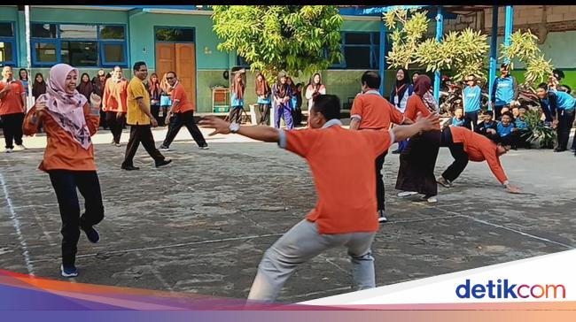 10 Contoh Ice Breaking Lucu dan Menarik untuk Mencairkan Suasana