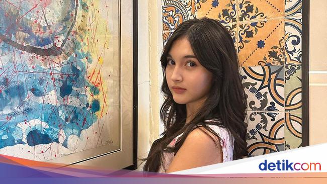 5 Pesona Gaby Rosse, Selebgram Kelahiran Kanada yang Suka Banget Pete