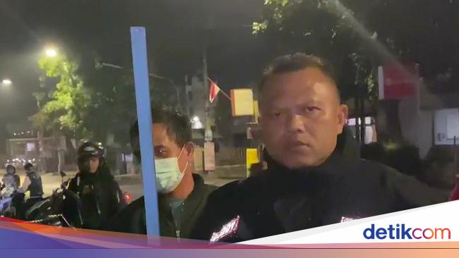 Polisi Tangkap Geng Motor Ugal-ugalan Bawa Belati di Cimahi
