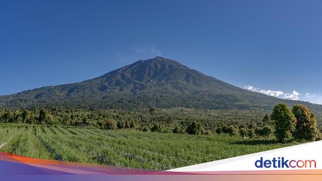 7 Gunung yang Dijuluki Seven Summit Indonesia, Apa Saja?