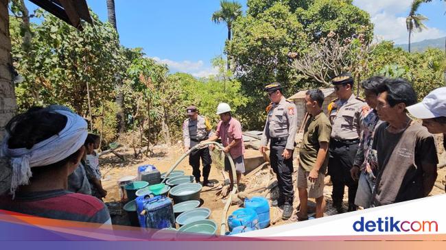 Siswa SIP-52 Setukpa Polri Gelar Baksos, Salurkan Air Bersih di Karangasem