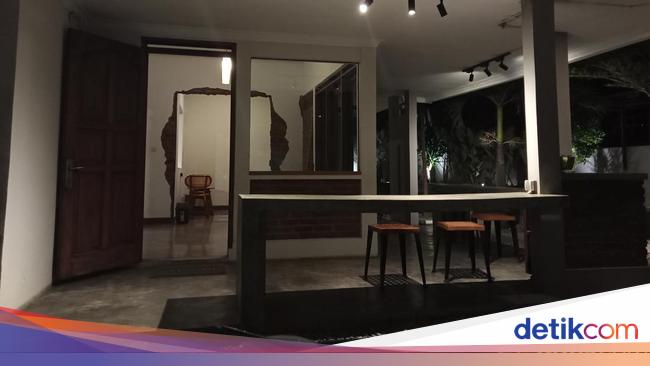 Menyeruput Kopi di Coffee Shop Bandung yang Homey