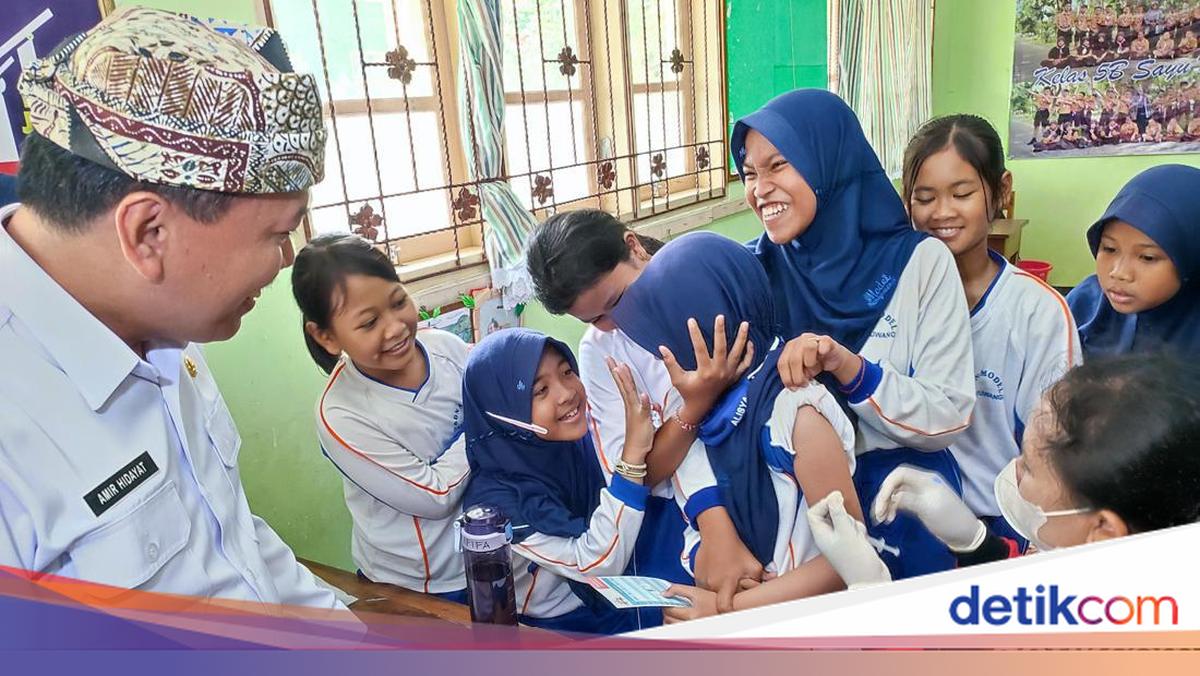 Cegah Kanker Servis Sejak Dini, 21 Ribu Siswa SD di Banyuwangi Divaksin HPV