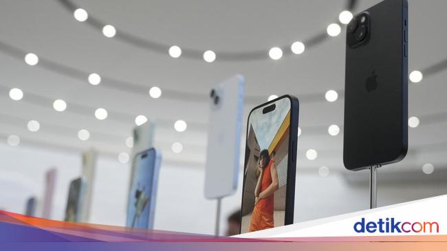 Peluncuran iPhone dengan Modem Buatan Apple Kembali Diundur