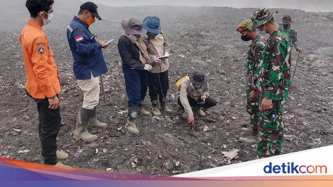 Gunungan Sampah di TPA Sarimukti Mengandung Gas Metana Tinggi