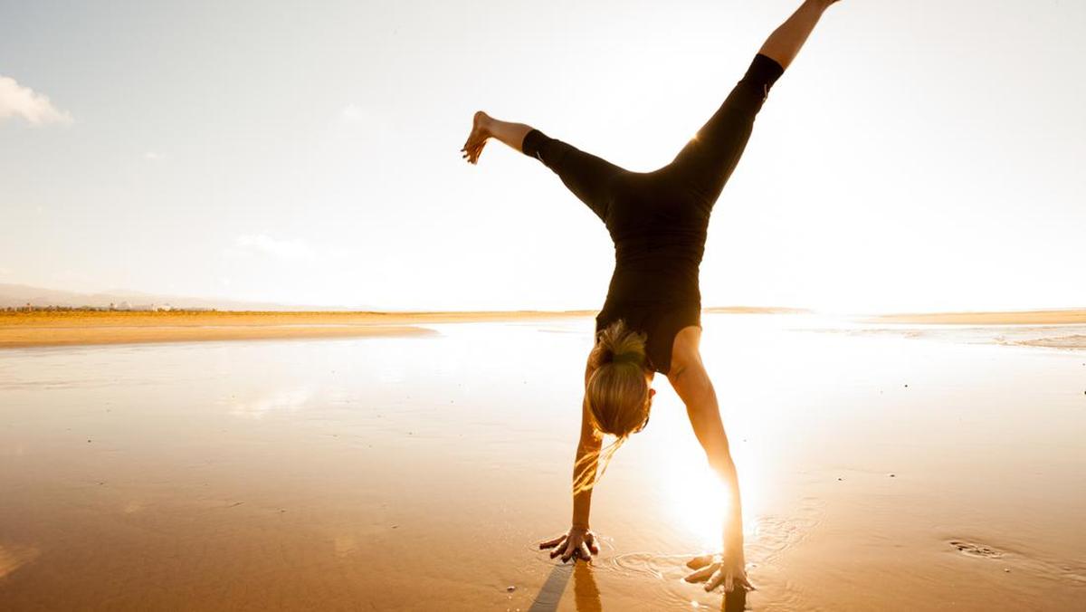 Bagaimana Bentuk Gerakan Meroda yang Benar? Ini Caranya