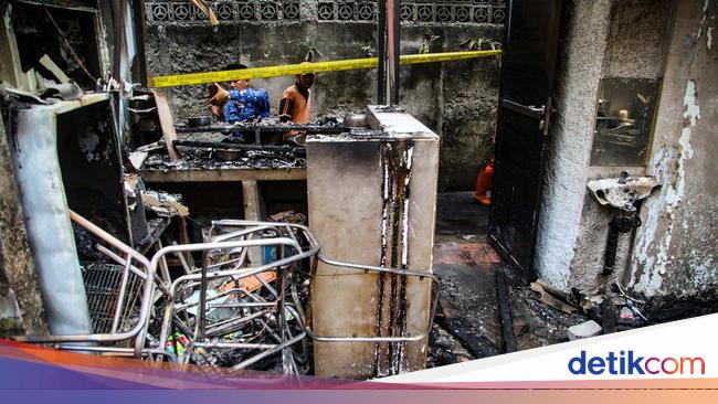 Api Padam, Rumah Terbakar di Cilandak Digaris Polisi