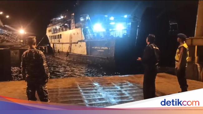KMP Gerbang Samudra 2 yang Kandas di Selat Bali Bisa Dievakuasi