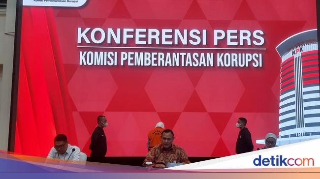 KPK: Karen Agustiawan Korupsi Kasus LNG Rugikan Negara Rp 2,1 T