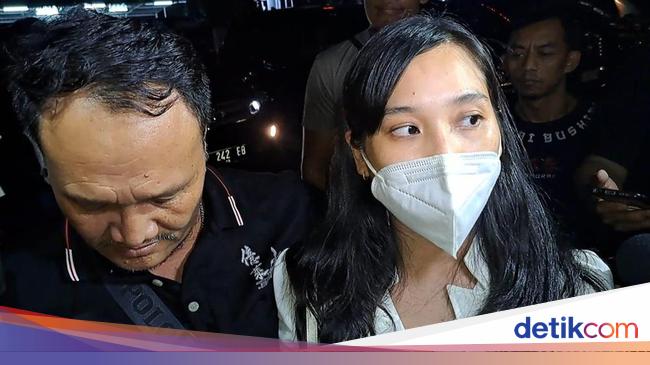 Terungkap! Segini Bayaran Artis Film Porno di Jaksel