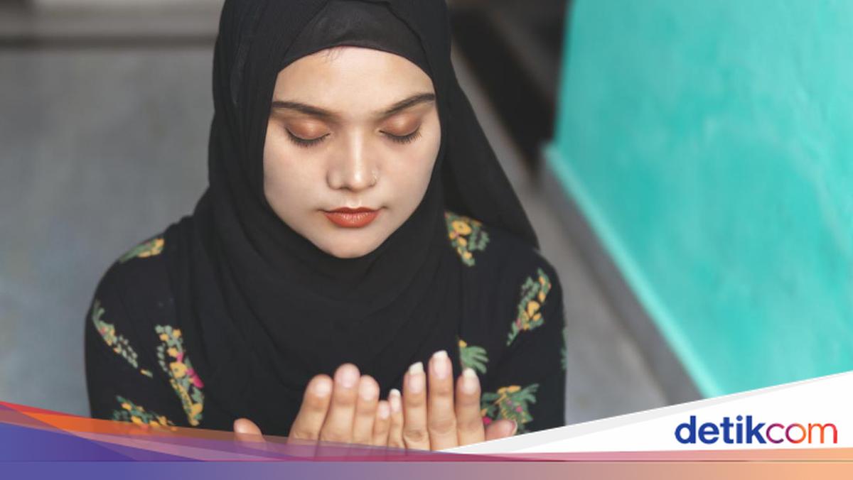 Doa Mengeluarkan Uang dari Dompet, Amalkan agar Harta Menjadi Berkah