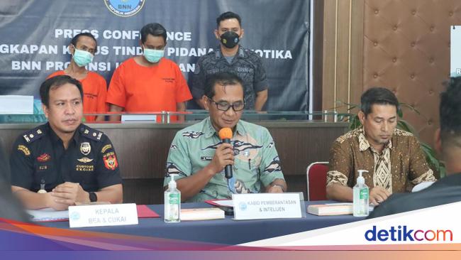 Bnnp Kepri Tangkap Dua Kurir Jaringan Malaysia Di Batam 6 3 Kg Sabu Disita