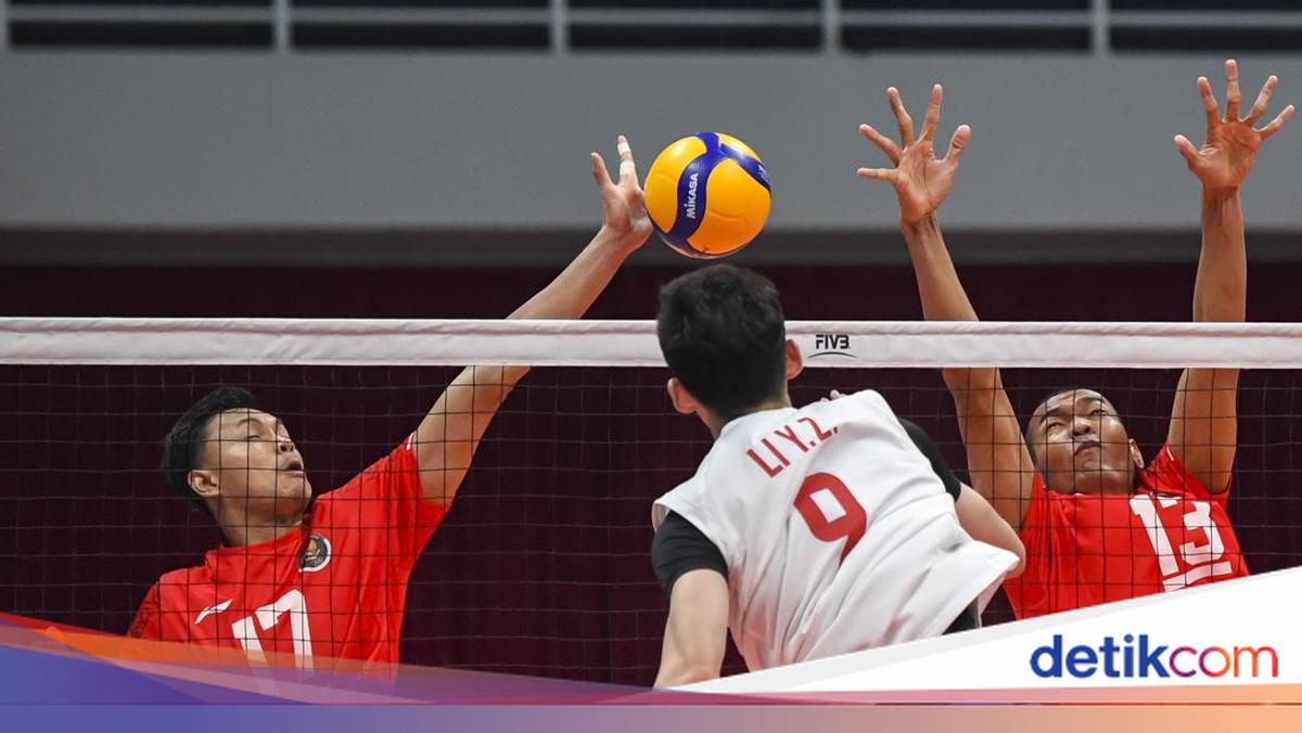 6 Posisi Pemain Bola Voli dan Tugasnya, Libero-Opposite