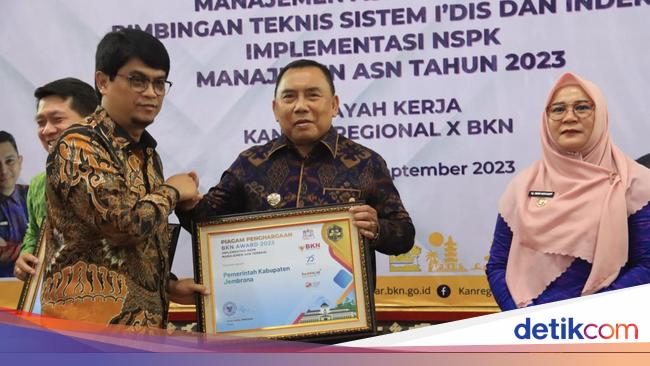 Pemkab Jembrana Raih Empat Penghargaan BKN Award 2023 Pemkab Jembrana Raih Empat Penghargaan BKN Award 2023