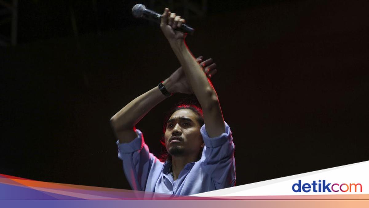 Lirik dan Chord Lagu Dan Sheila On 7 Lengkap dengan Maknanya