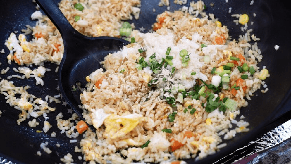 Pemuda 20 Tahun Meninggal Gegara 'Sindrom Nasi Goreng' Viral, Begini ... Pemuda 20 Tahun Meninggal Gegara 'Sindrom Nasi Goreng' Viral, Begini ...