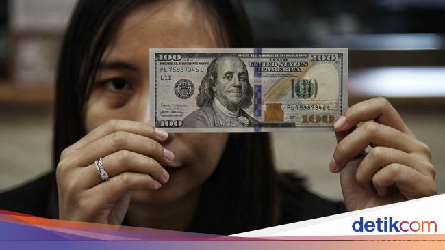 Dolar AS Dekati Rp 16.000, Ini Deretan Barang yang Bakal Makin Mahal!